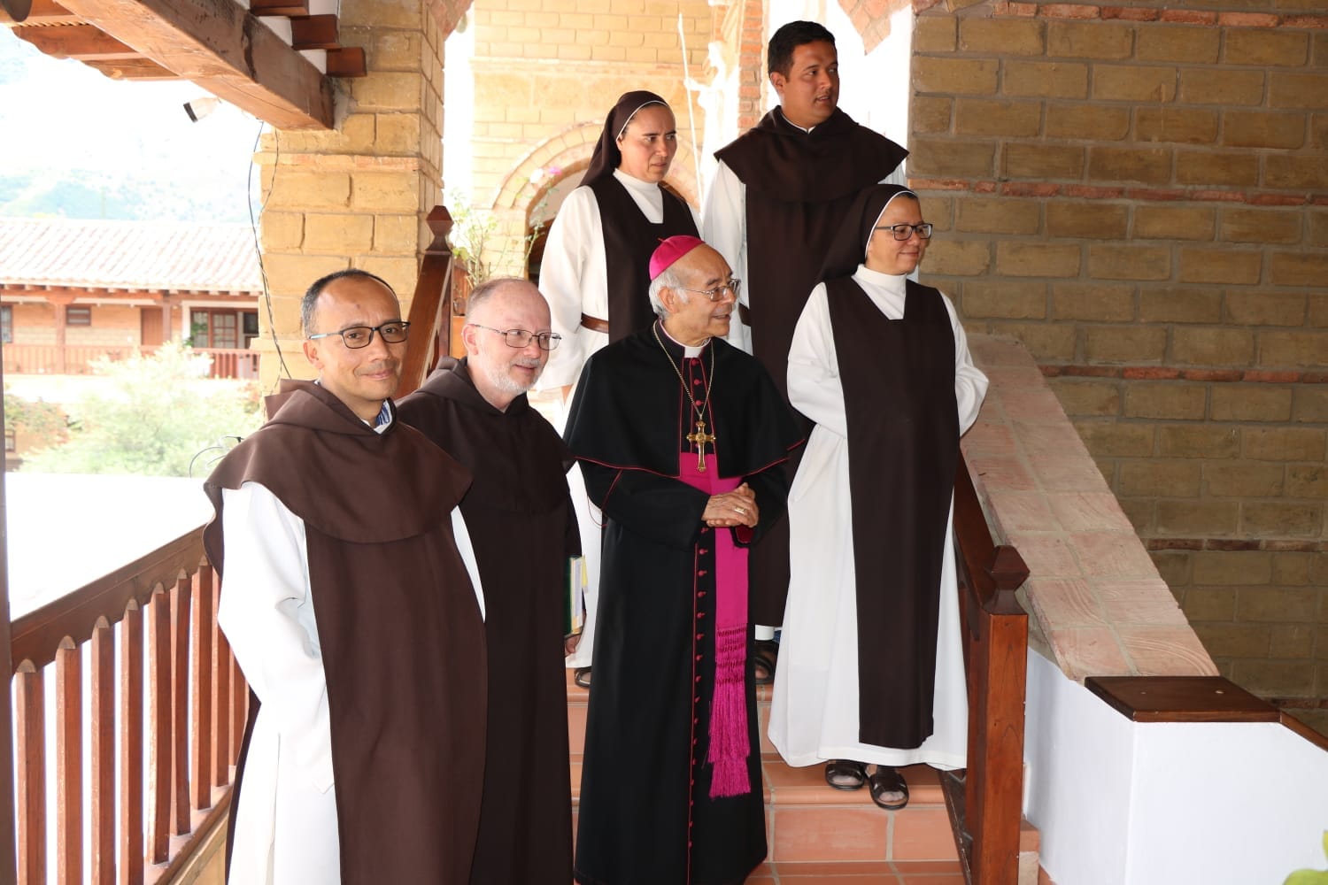 Visita de Monseñor Luis Felipe Sánchez Aponte – Asociación de Fieles ...